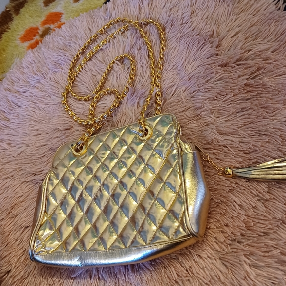 Vintage | Bags | Vintage Gold Bags By Warren Reed Quilted Chain Strap ...